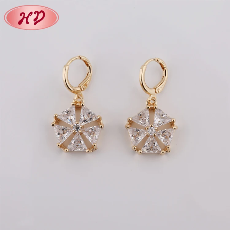 Laminated gold jewelry wholesale store