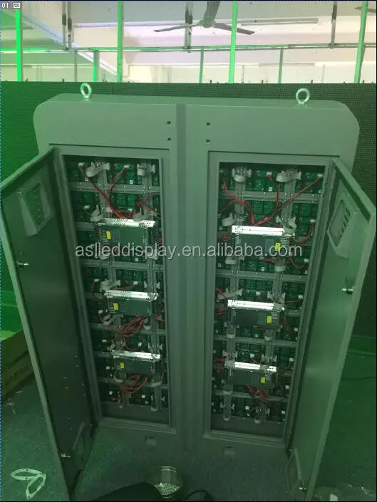 Smart LED Street Advertising - P5 Lamppost Display