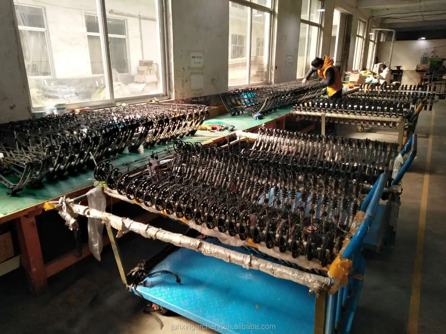 Shop Our New 27 Inch Riser H27 ILF, Perfect for Recurve Bows.