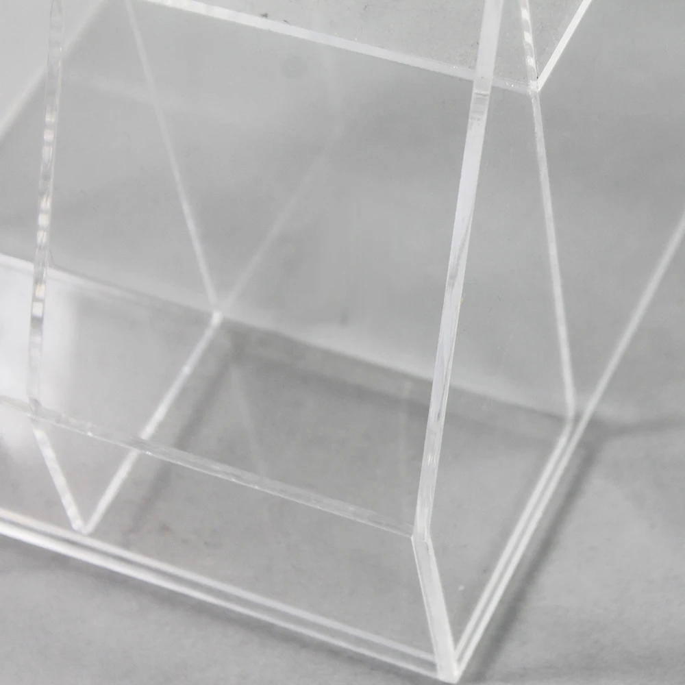 Custom Clear Display Racks - Acrylic Standees for Cigarettes