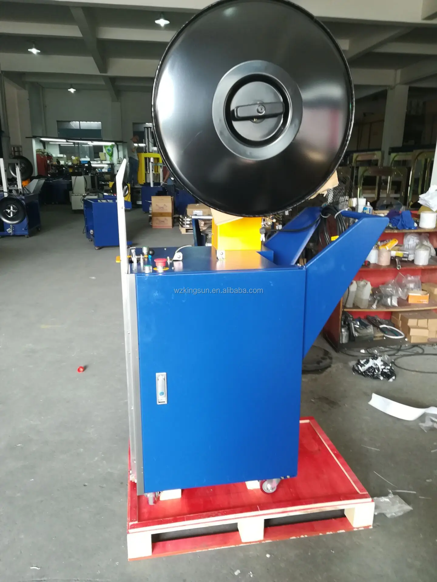 DBA-1300A Semi-Automatic Pallet Strapping Machine - Easy to Operate