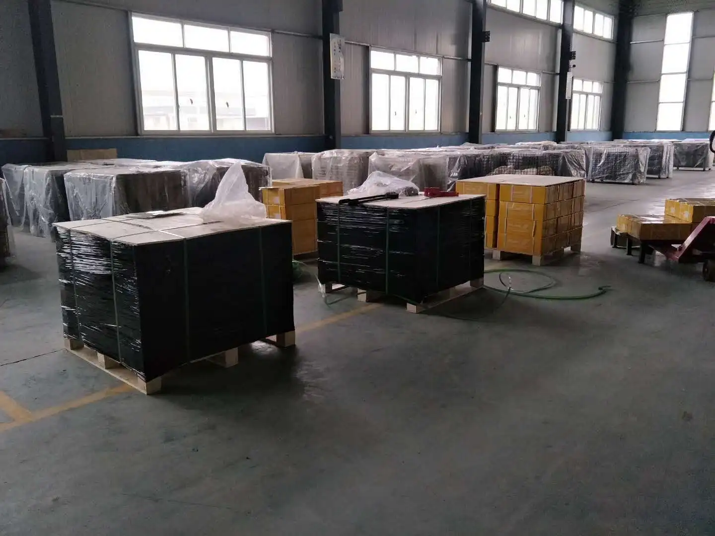 Japan RN 307M Cylindrical Roller Bearing - High Stability