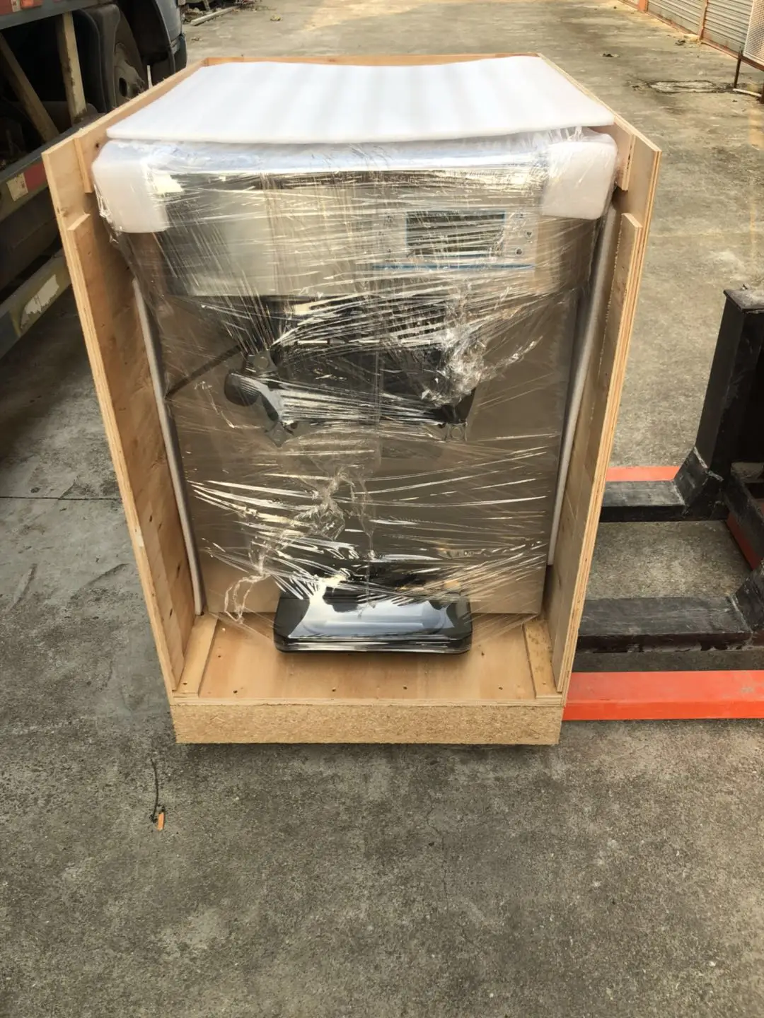 Maquina De Helado Suave Softeismaschine Icecream Machine Soft Ice Cream ...