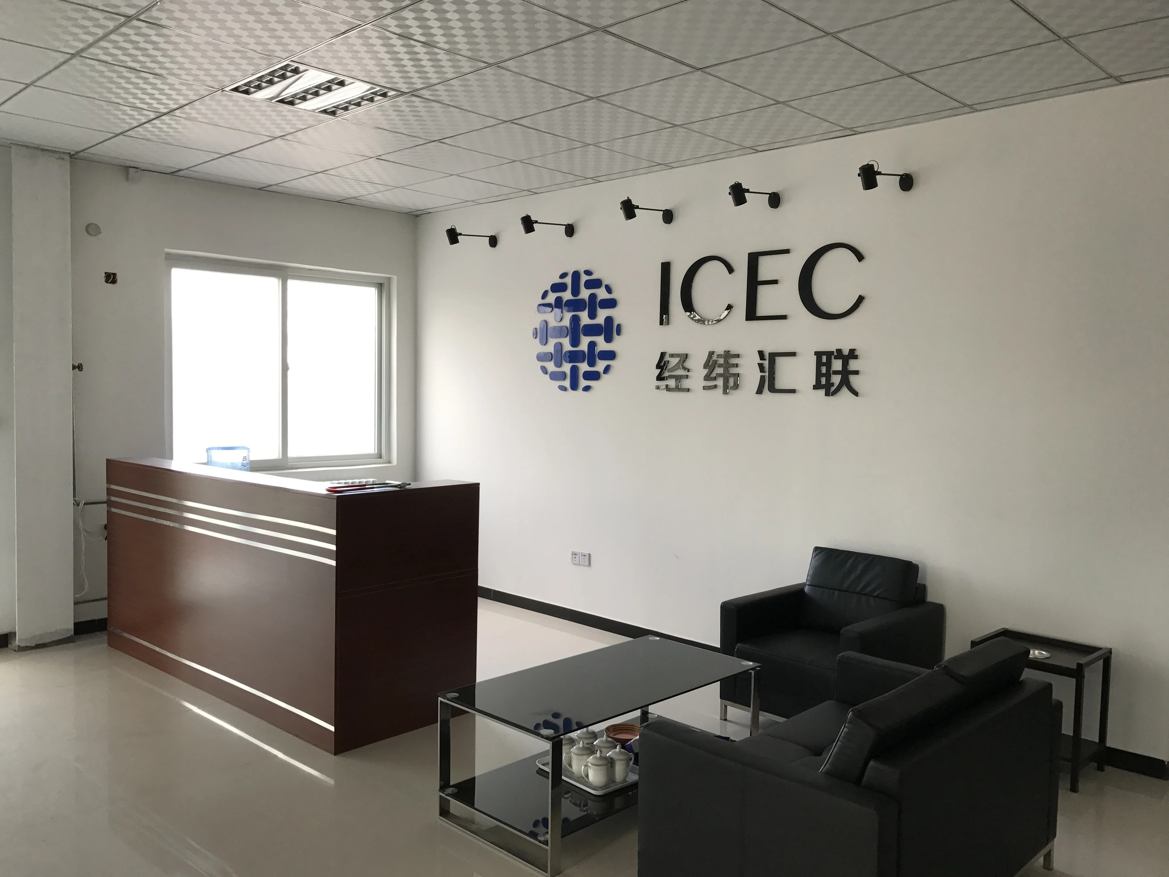 Session Border Controller SE2600/ SE2900 with CH80VPUA1