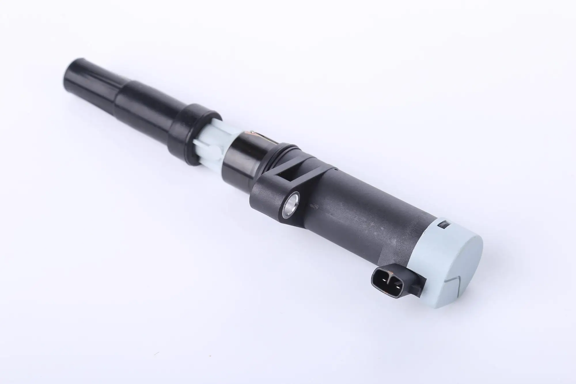 Automobile Denso Ignition Coil Price 8200568671 For Renault Bobina De ...
