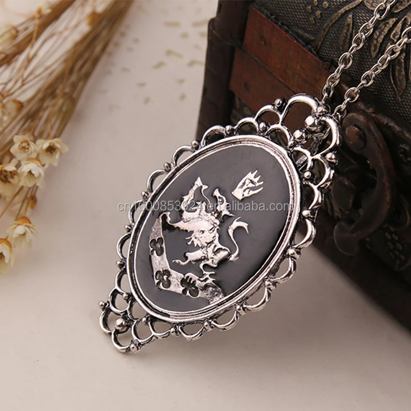 Custom Hot Sale Movie Peripheral Products Vintage Animation Necklaces ...