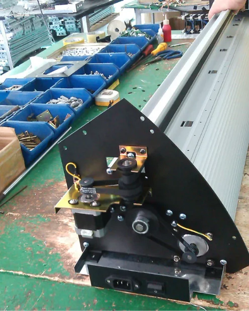 Radium Cutting New Model TH740AX - Precision Vinyl Cutting