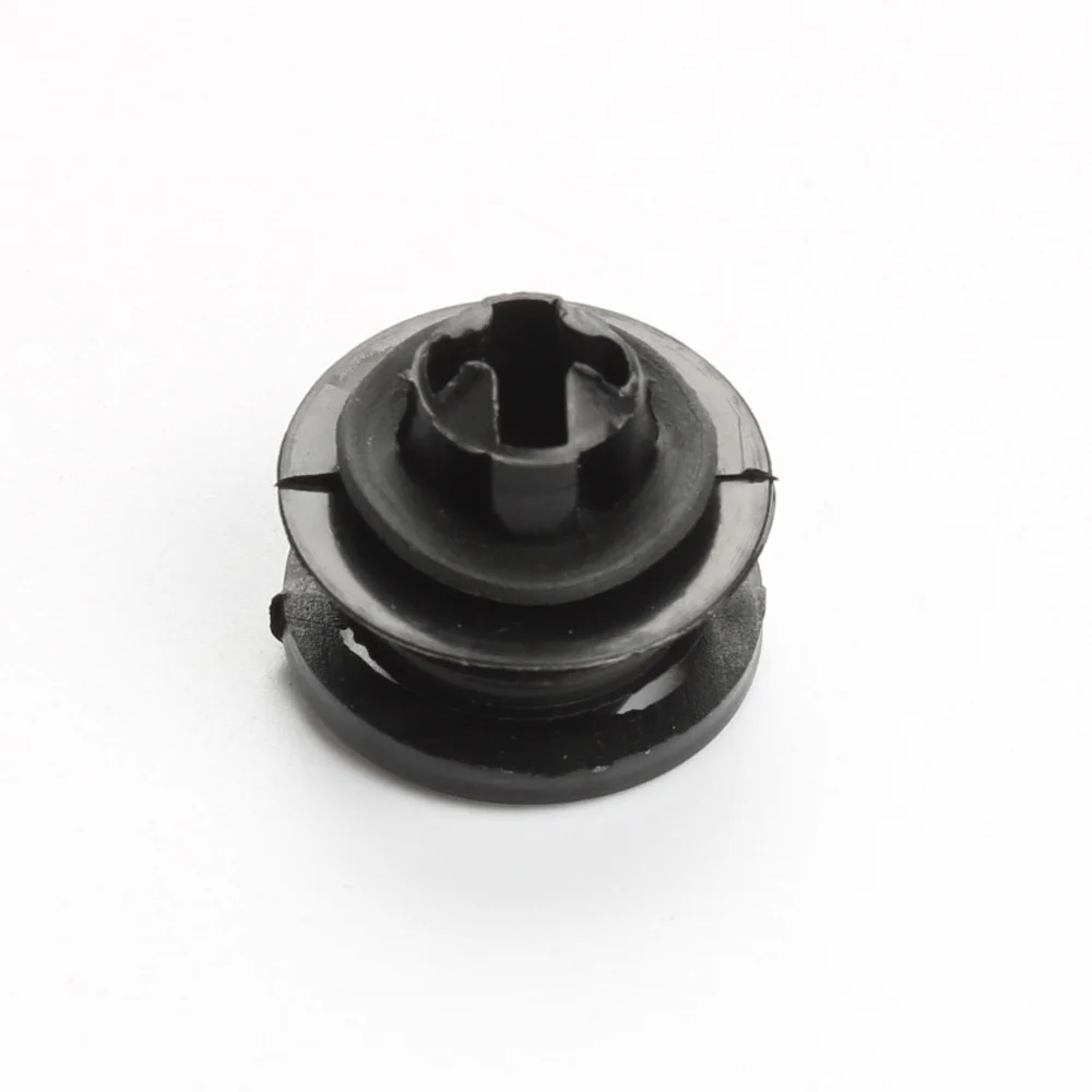 B5 Passat Door Panel Card Mounting Clips 98-2005 Hardware 3B0868243 ...