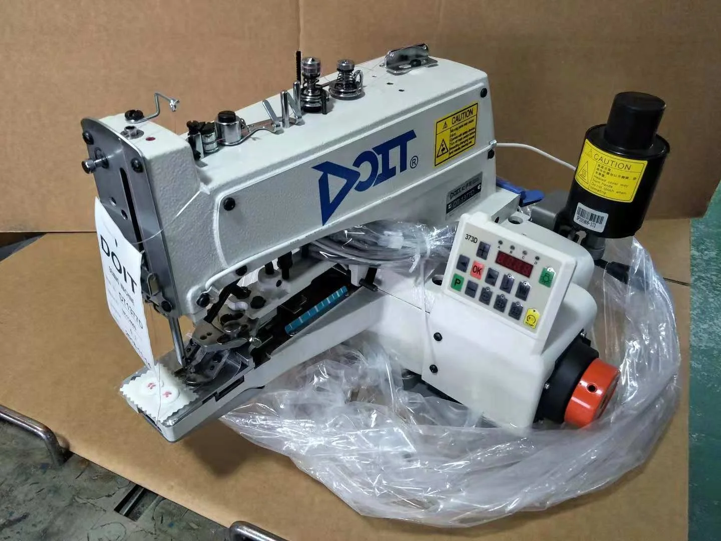 DT 1377D Direct Drive Button Attaching Sewing Machine