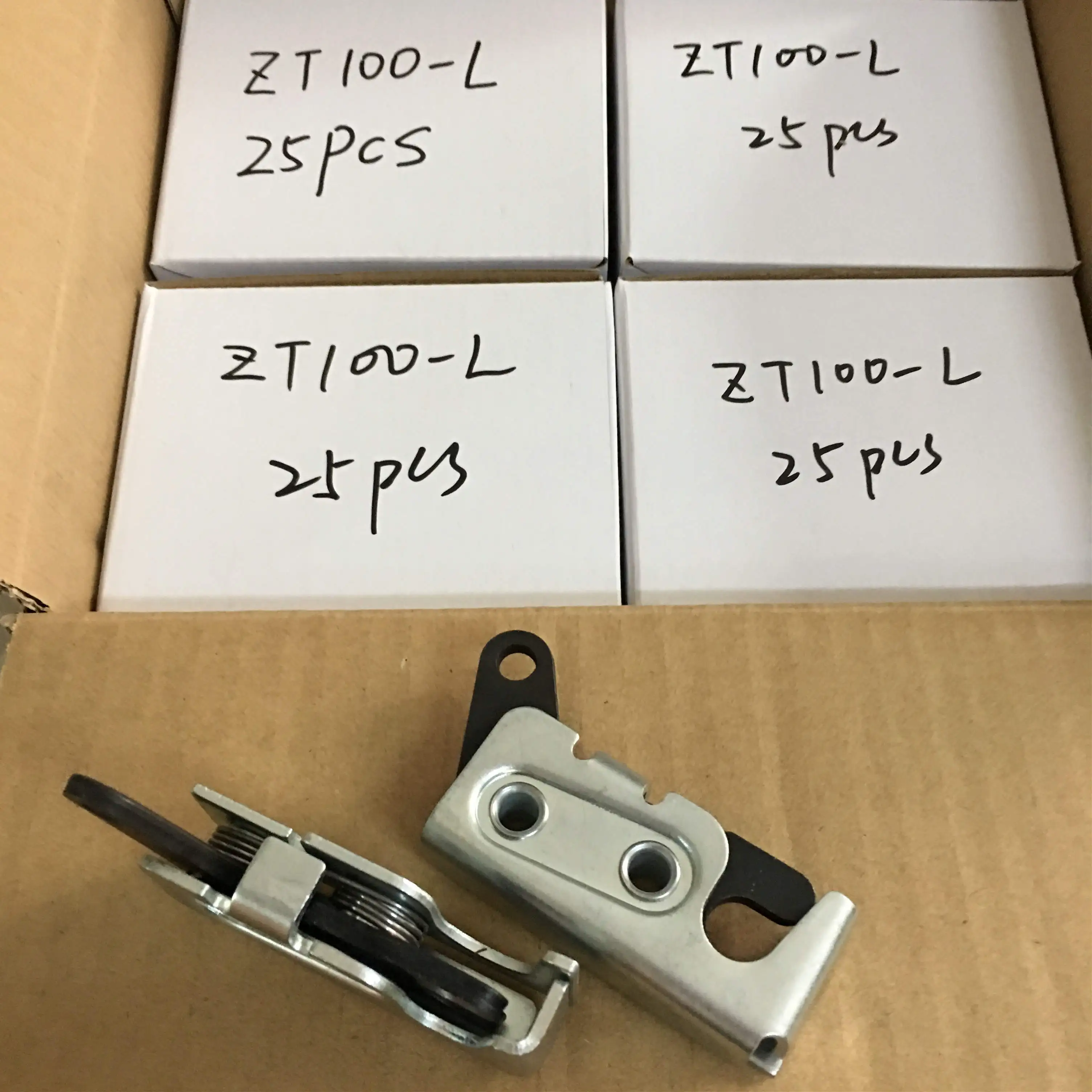 Heavy Duty Vertical Catch Lock R4 Rotary Latches 2 Stage Door Panel ...