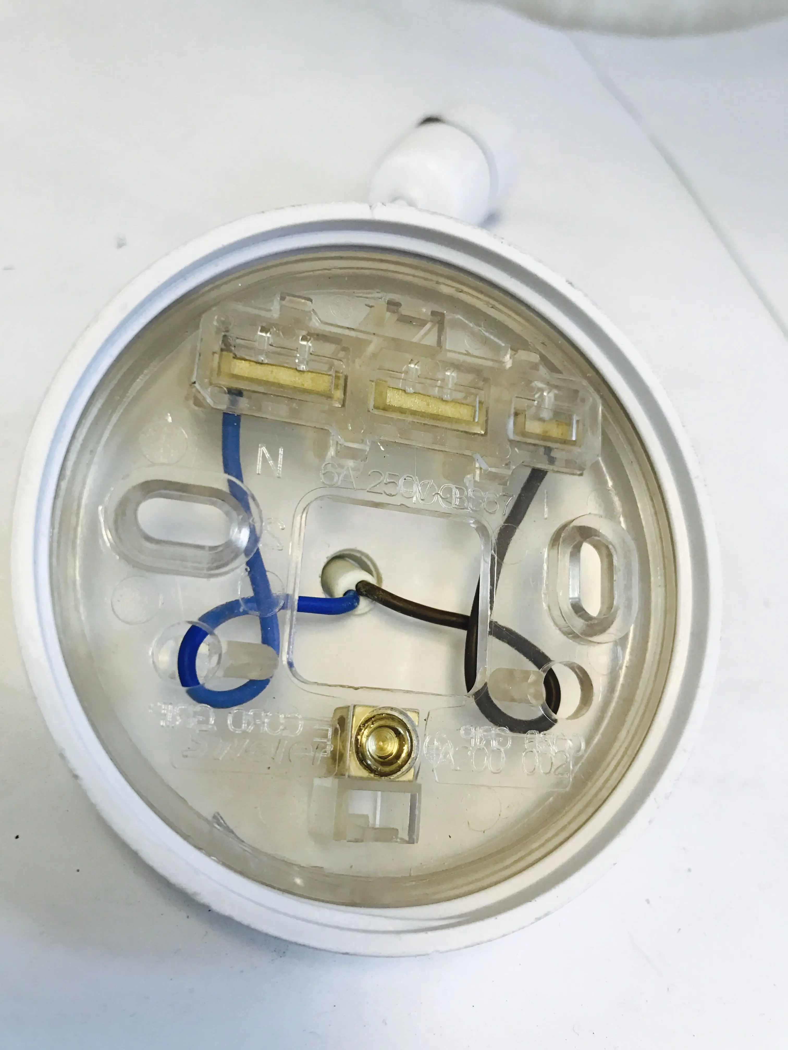 High Quality Bakelite Home Electric 20a 80mm 4termianl Brown Lamp Round ...