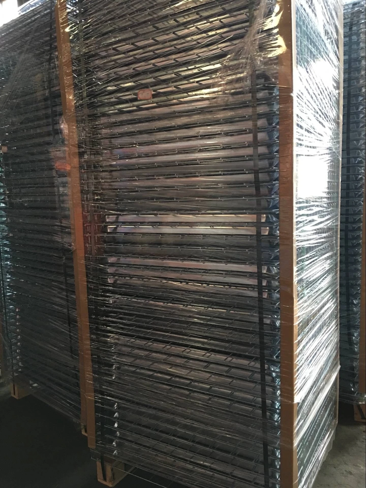 New Steel Storage Shelving Wire Mesh Shoes Shelf Commercial Shoe Rack ...