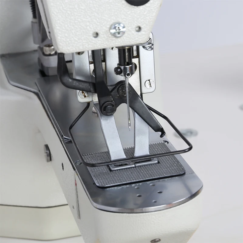430D Brother Eyelet Sewing Machine - Industrial & Easy to Operate