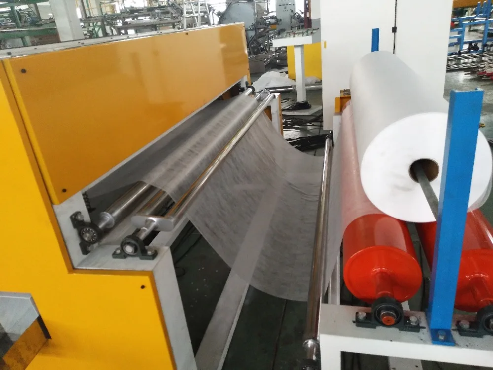 Spreading Hot Melted Activated Carbon Adhesive Powder Laminating ...