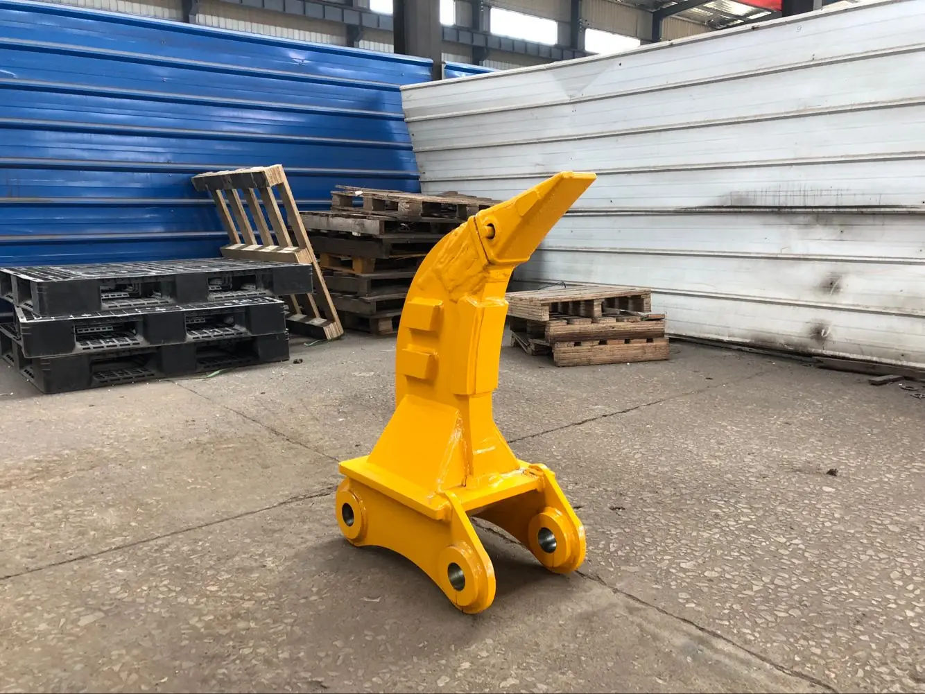 Backhoe Excavator Parts 10t Excavator Single Tine Ripper - Buy Ripper ...
