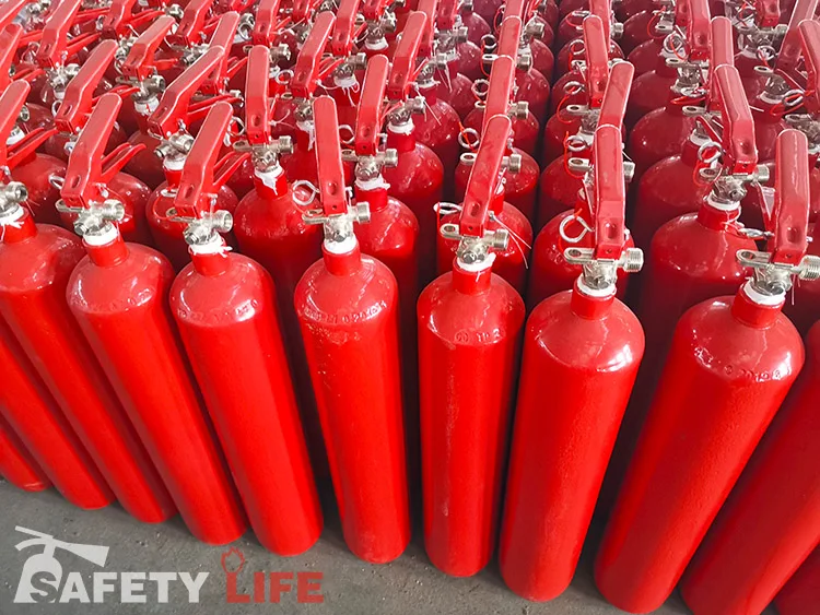 SAFETY LIFE ISO 9kg CO2 Fire Extinguisher - Reliable Firefighting