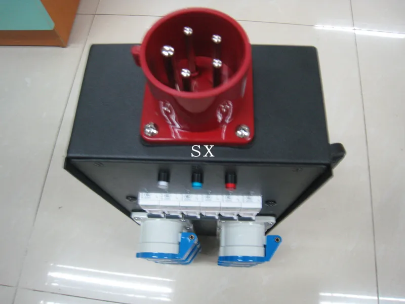 8-way Powerboard with 32A Input - Reliable Power Solutions