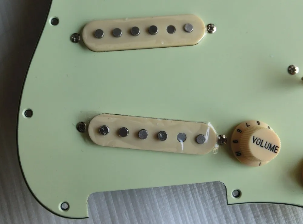 Guitar Prewired Loaded Mint Green Pickguard with Alnico V