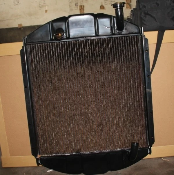 455000004批发备件铜黄铜卡车散热器OM352适用于奔驰| Alibaba.com