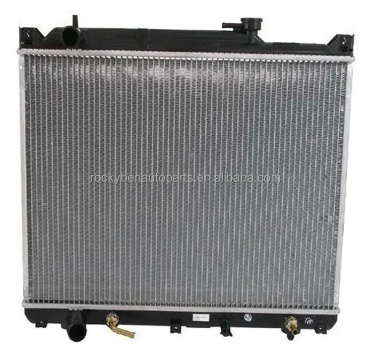 New Auto Car Engine Parts Water Radiator Tank 17700-52d00 17700-52d10 ...