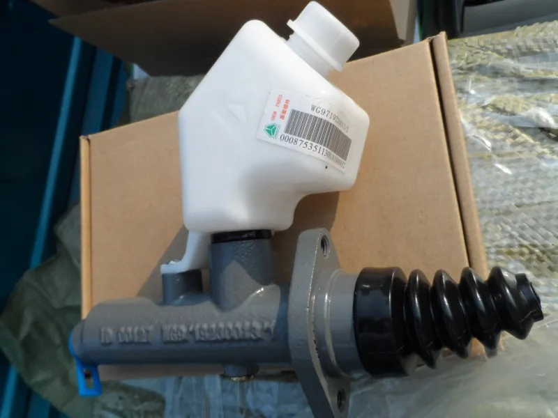 Hydraulic Clutch Master Cylinder 609850423 41211005 Kg3107.0.1 For ...