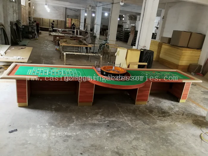 Deluxe Casino Professional Gambling Roulette Table with Custom Layout ...
