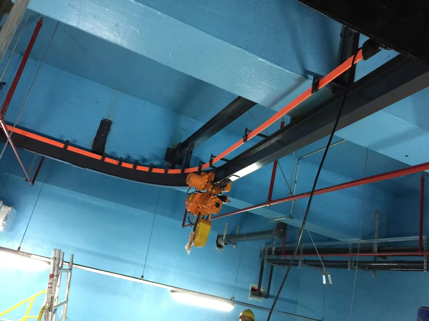 KEDO MKD-802-4P Crane Copper Safety Power Rail - 4 Pole Hanger Clamp