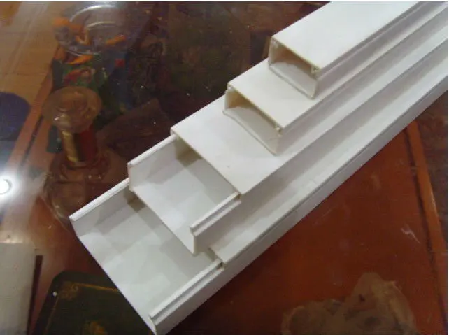 White UPVC Cable Trunking - Durable Cable Protection
