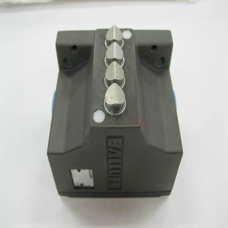 Enclosed Multi-plunger Limit Switch Bns819-b04-d12-61-12-3b Bns819-b04 ...