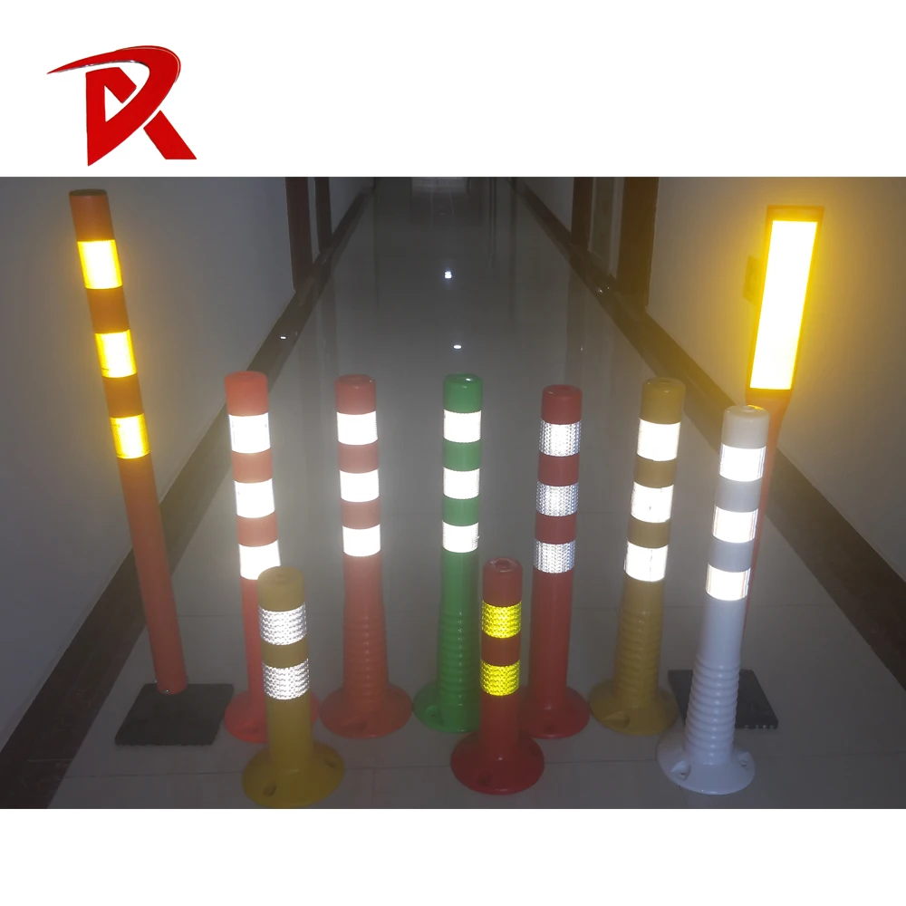 Reflective Flexible Delineator Post Plastic Traffic Road Divider - Buy ...