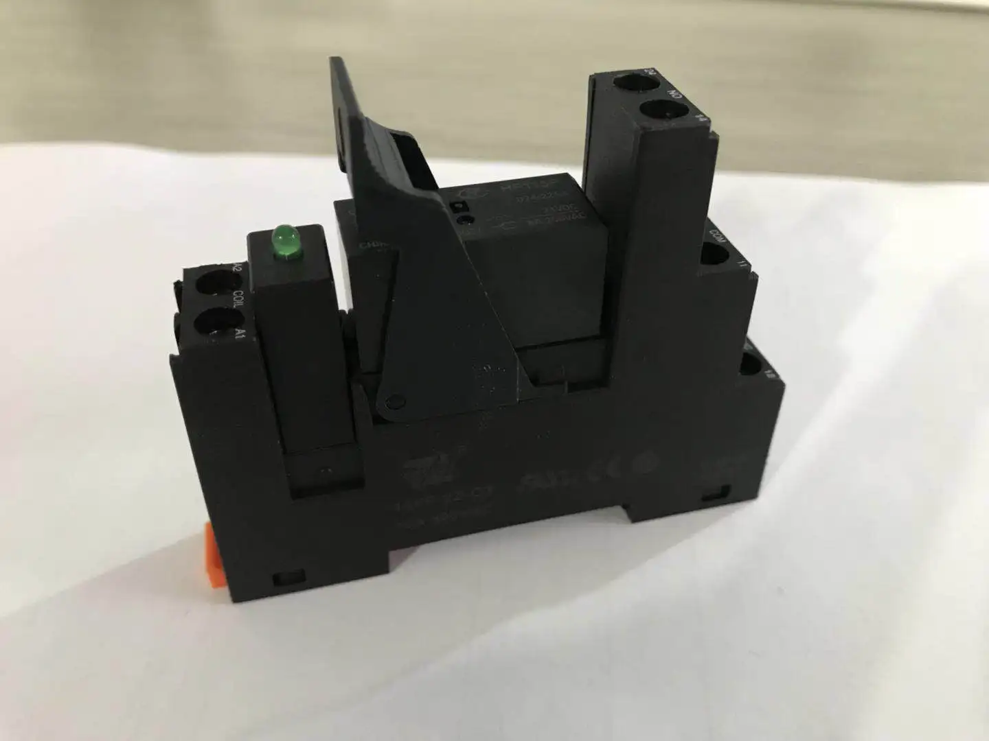 Customization HONGFA HF115F/024-2ZS4 HF115F-A/230-2ZS4 Relay