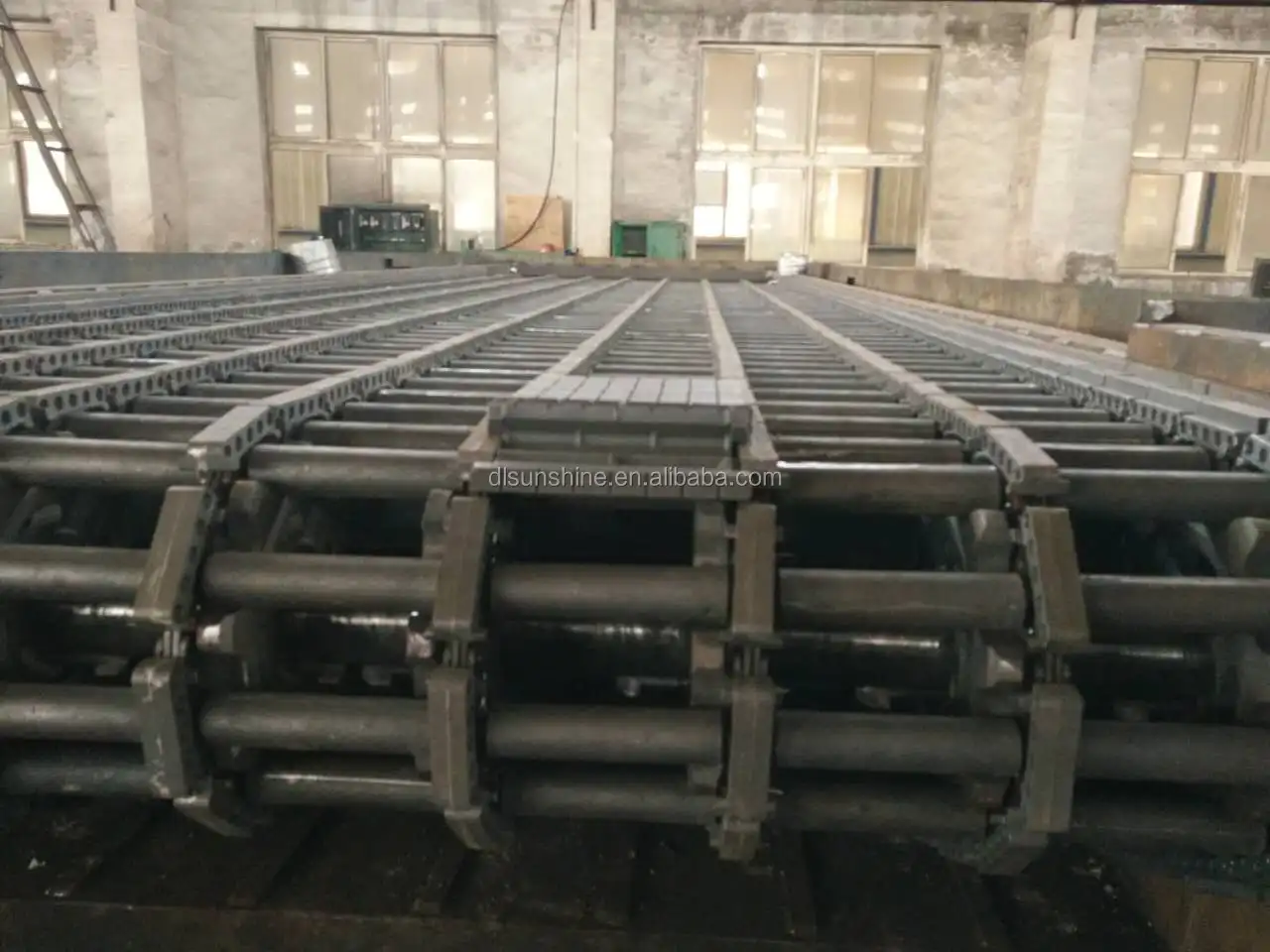 Factory Moving Step Industrial Chain Grate Stoker Boiler Wood Pellet ...