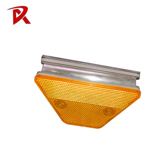 ROADSAFE Delineator Reflectors - High Visibility Solutions