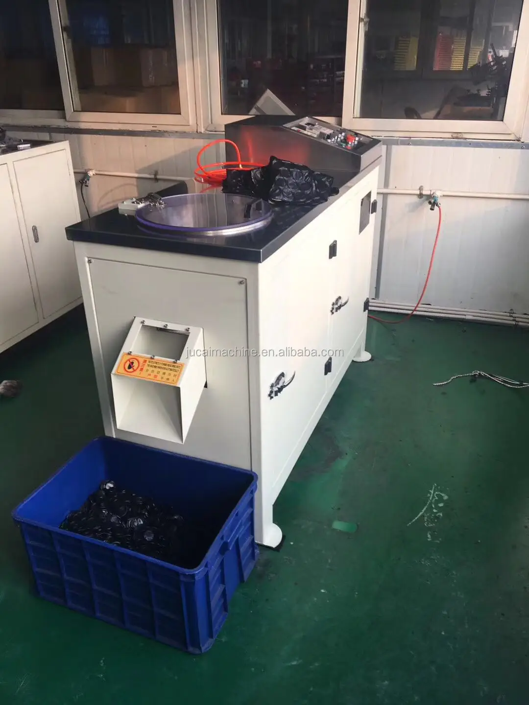 Silicone Part Deflashing Machine/rubber Deflashing Machine - Buy ...