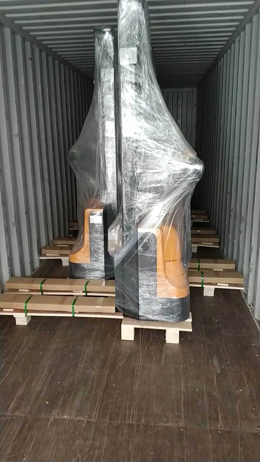 Automatic Pallet Truck Loading System Hand Pallet Truck Towing System ...