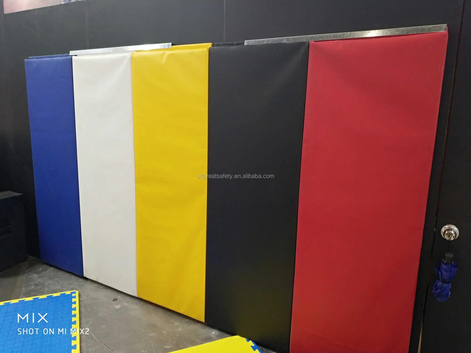 High Quality Foam Wall Padding For Sports Training Wall Pads For Gyms ...