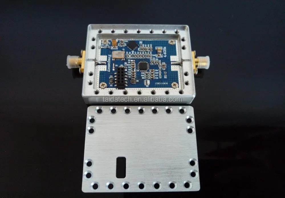 Taidacent ADF4351 RF Signal Generator - Wideband PLL Synthesizer