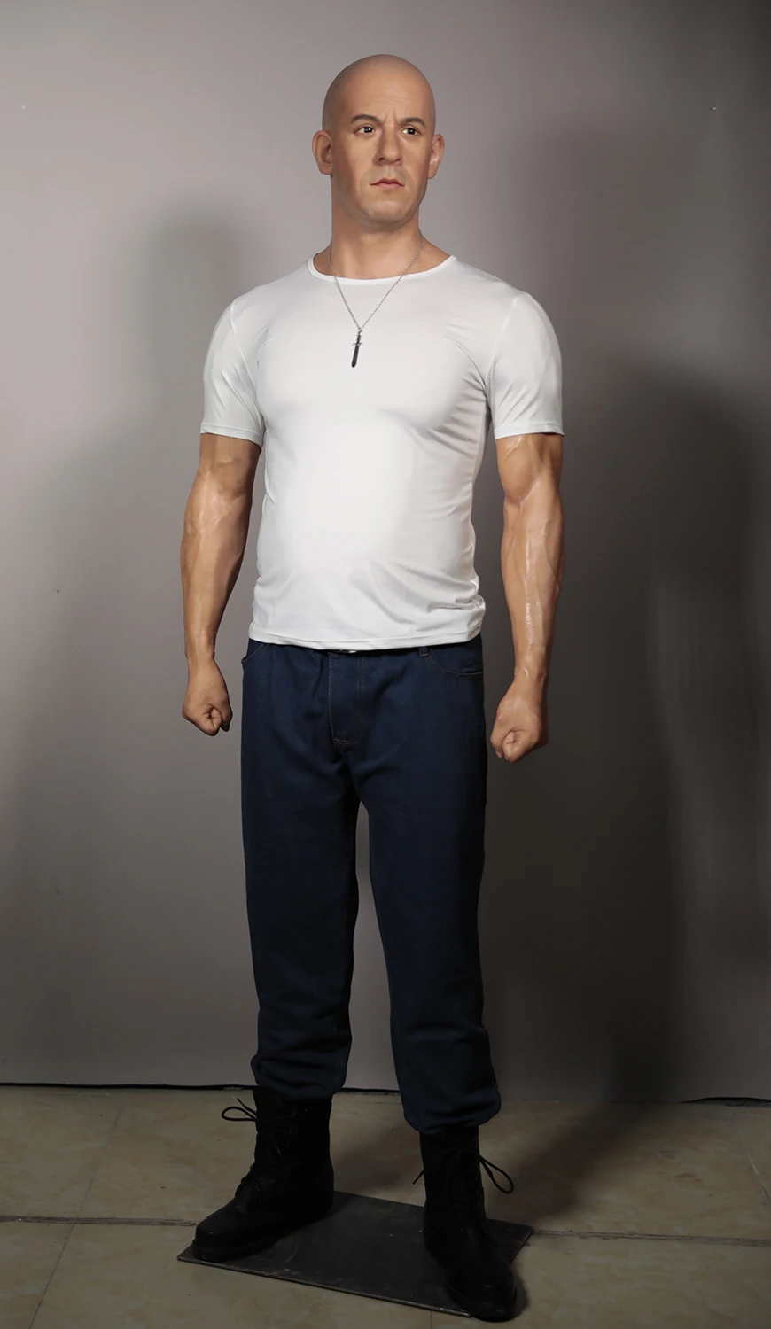 Hyper Realistic Custom Life Size Silicone Muscle Man Statue| Alibaba.com
