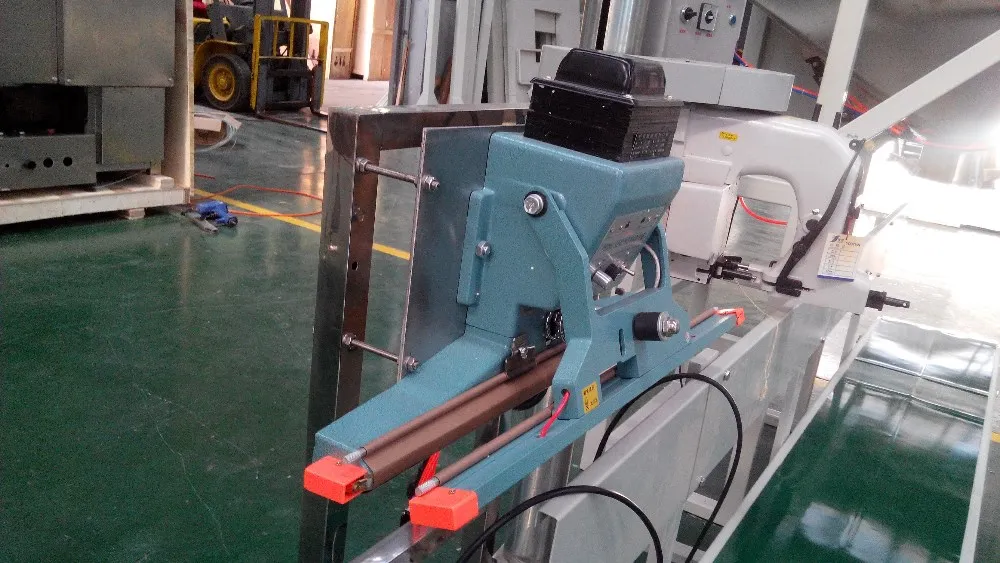 Big Bag Semi-automatic Granule Weighing Filling Sealing Sewing Chemical ...