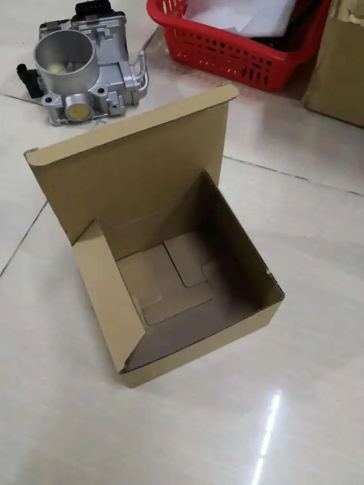 Guangzhou Auto Parts Fuel Nozzle Fuel Injector For Bmw 13537565138 ...