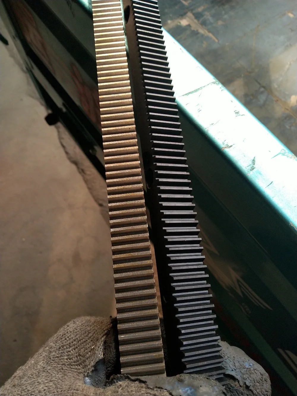 High Quality C45 Steel Spur Helical Gear Rack M1.25 M1.5 M2 M2.5 M3 for ...