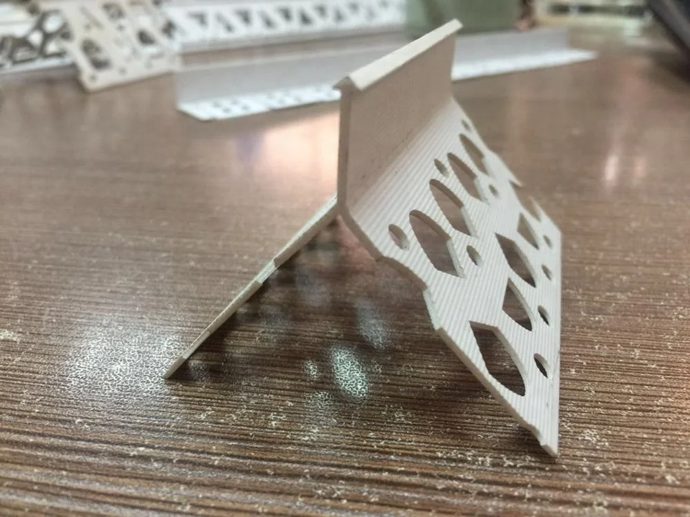 Leguwe PVC Drywall Corner Bead Plastic Vinyl Corner Bead for Gypsum ...