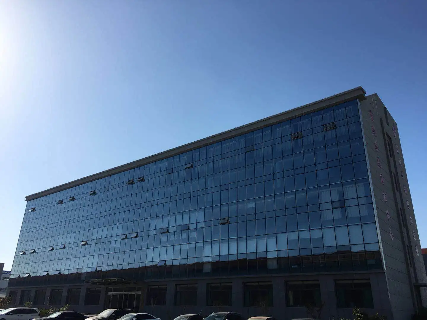 Barreto Log Splitter - 42 Ton Kinetic Power Wood Splitter