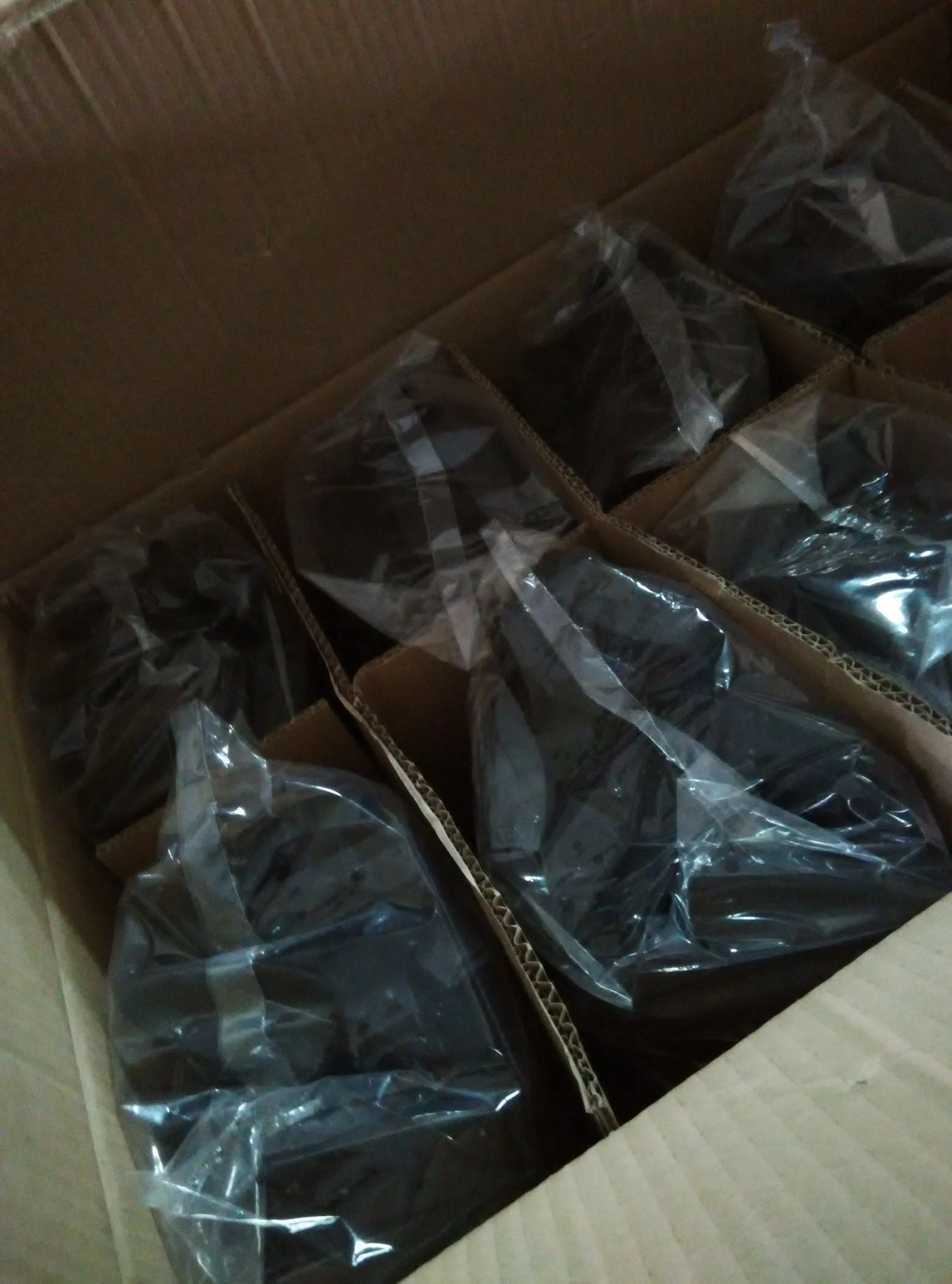 3 Pole Plastic Junction Box With Cable Connector - Buy Plastic Junction ...