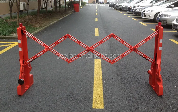 Traffic Road Safety Barrier/steel Barricades With Bridge Base/crowd ...