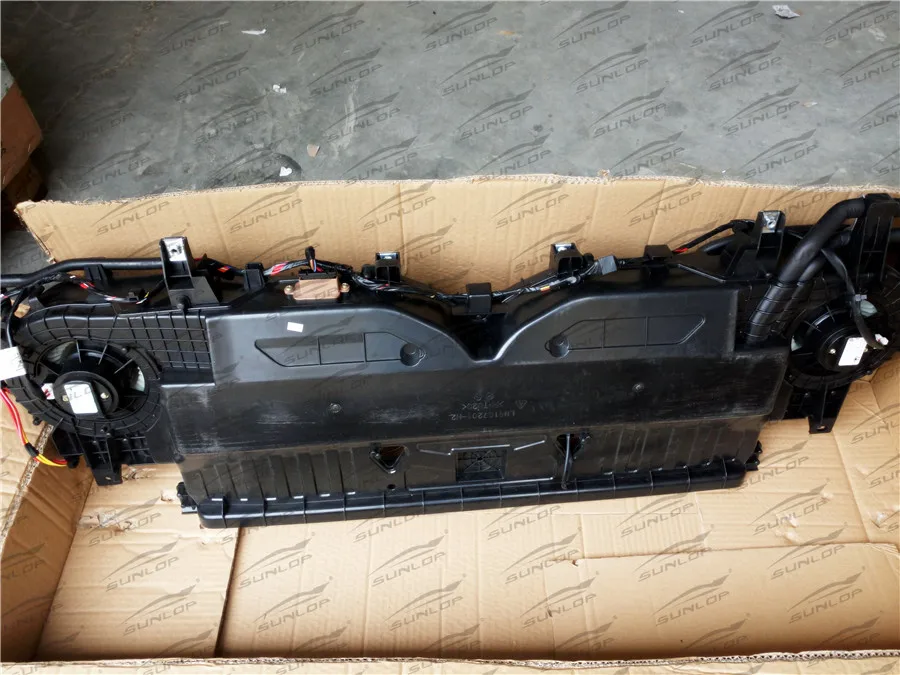 Sunlop Hiace Body Parts Rear Evaporator Core for Hiace 2005up KDH 200 Commuter Van Auto Parts ...