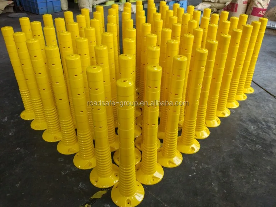 Reflective Flexible Delineator Post Plastic Traffic Road Divider - Buy ...