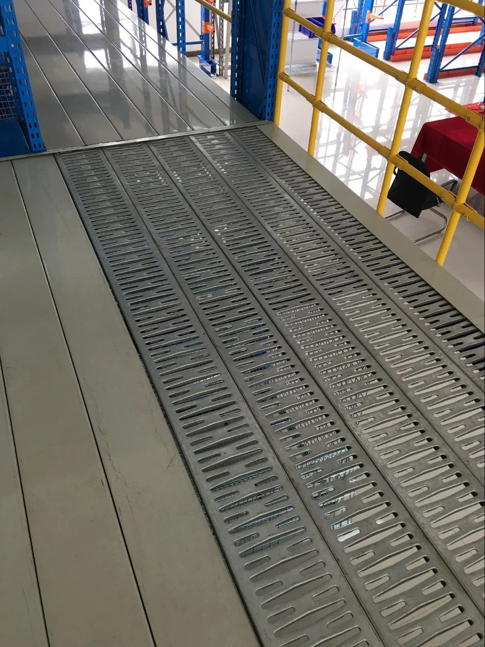 Steel Mezzanine Racking Floor/grating System| Alibaba.com