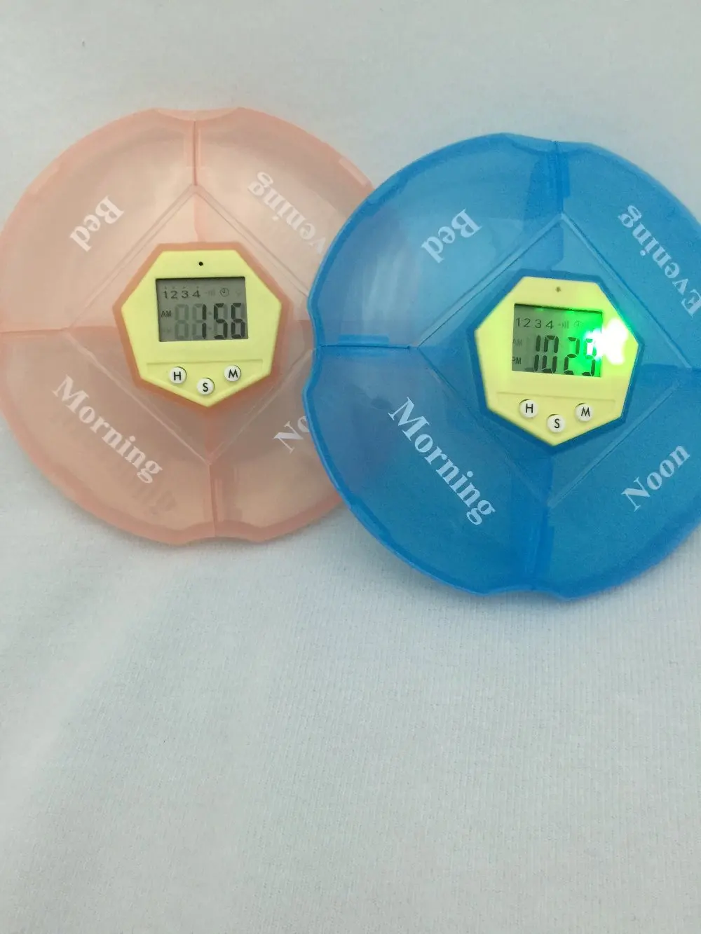 Vibrating Pill Box - Reminder Alarm with Voice Record