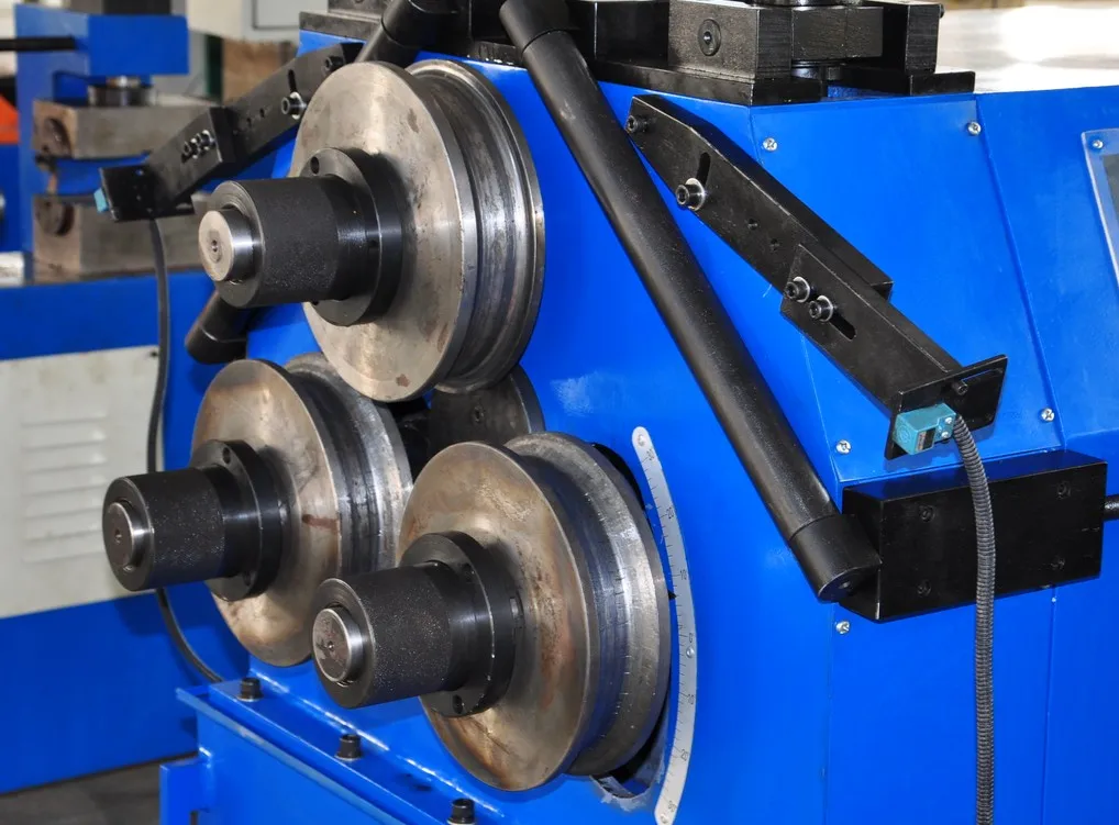 Industrial Pipe and Profile Roll Bending Machine for Steel